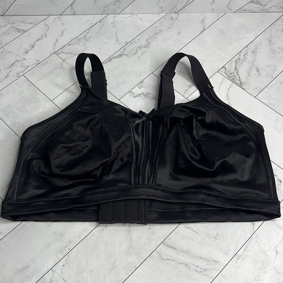Bali | Intimates & Sleepwear | Nwt Womens Bali Double Support Soft ...